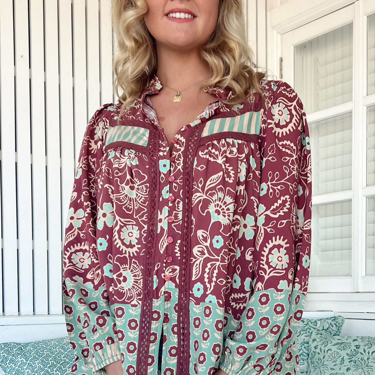 Get Jaase Tops: Bee Blouse - Athena Print | saltycrush.com – Salty Crush