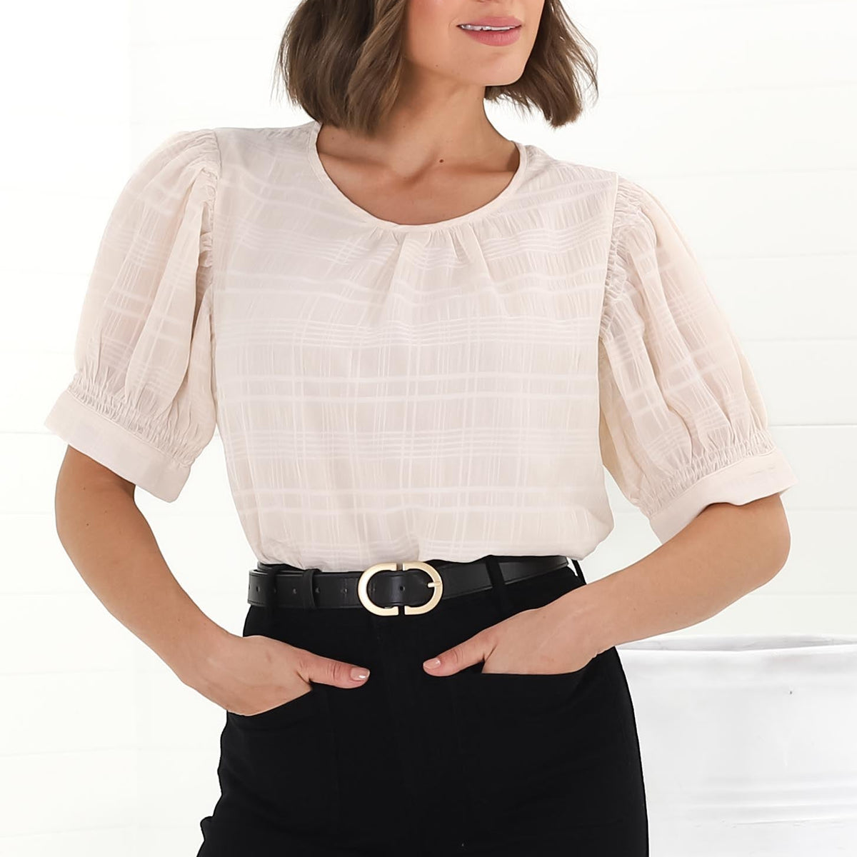 Get Tops: Murie Blouse - Cream | saltycrush.com – Salty Crush